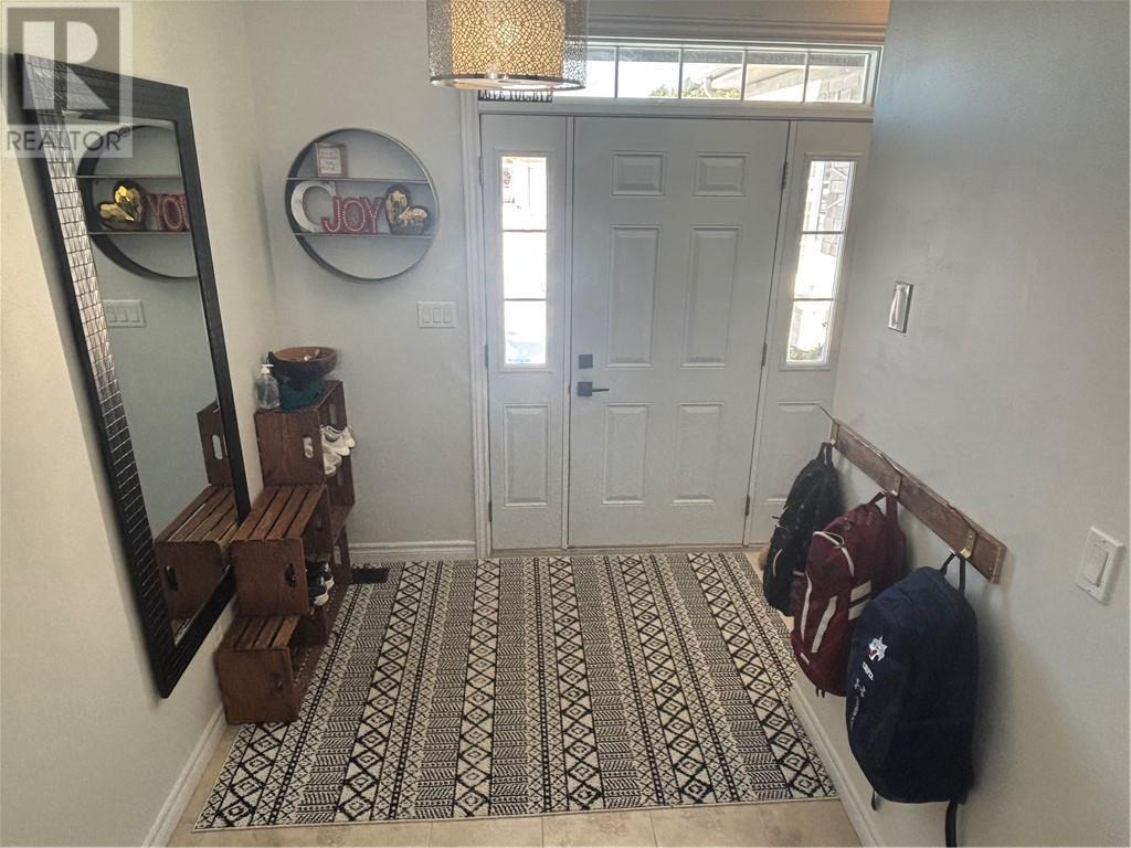 3099 Anizette Street, Chelmsford Property Listing: MLS® #2125904