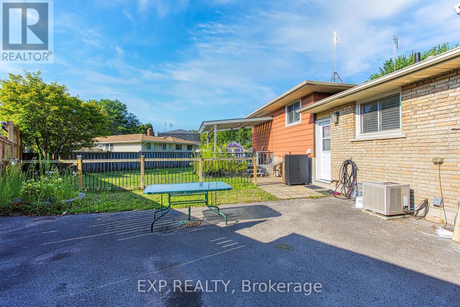 Lower - 4453 Meadowvale Drive, Niagara Falls (morrison) Real Estate ...