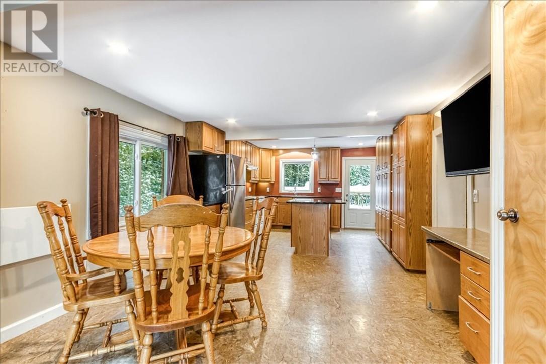 5202 551 Highway, Providence Bay Property Listing: MLS® #2126042