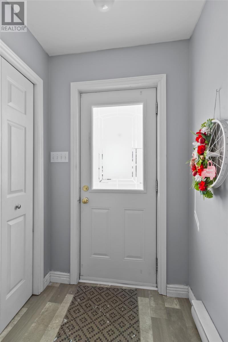 22 Stojko Place, Mount Pearl | For Sale: $325000 | Larry Hann