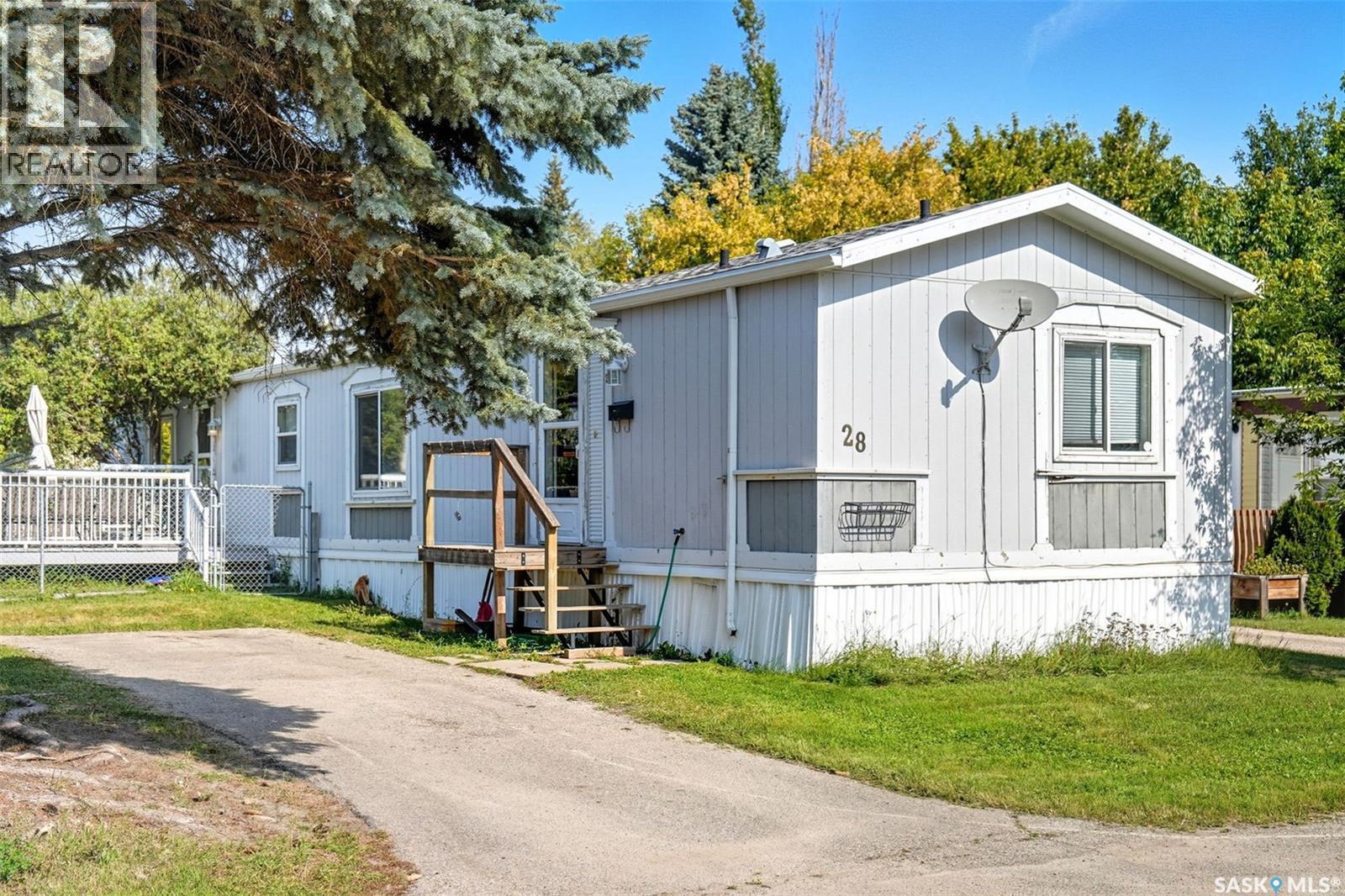 28 1035 Boychuk Drive, Saskatoon Property Listing: MLS® #SK025221