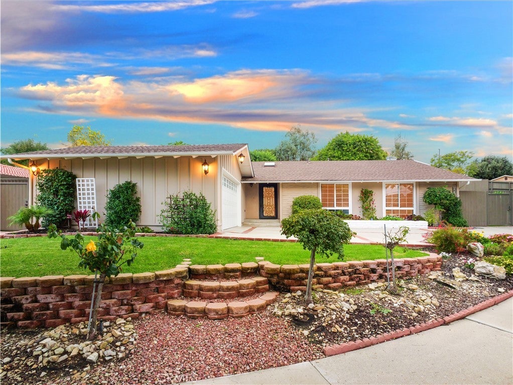 32 Silver Spring, Rolling Hills Estates | $7,000