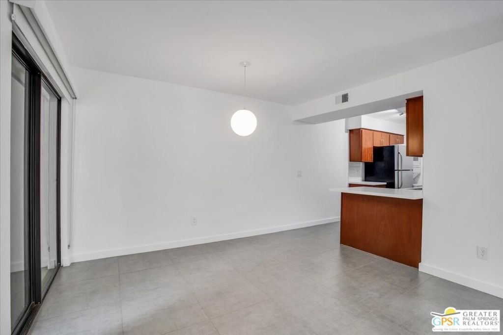 1150 Amado Road # 8c1, Palm Springs Property Listing: MLS® #24471893