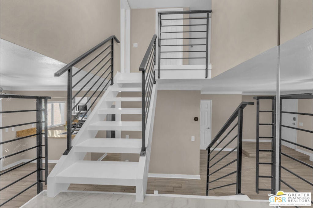 266 Via Escuela # D, Palm Springs Property Listing: MLS® #25499299PS