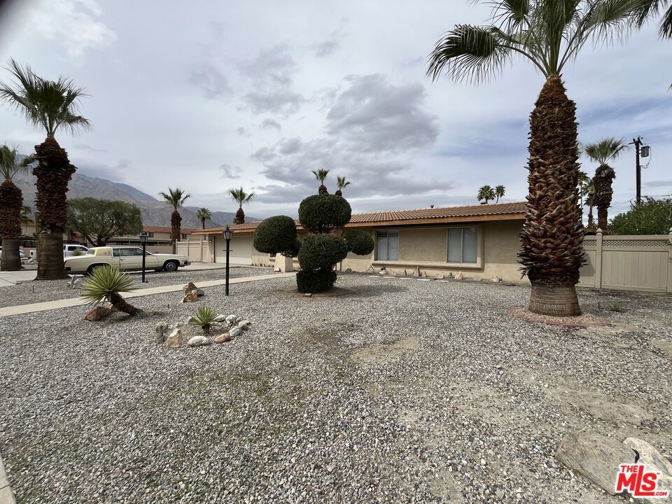 1820 Park Drive, Palm Springs Property Listing: MLS® #25507389