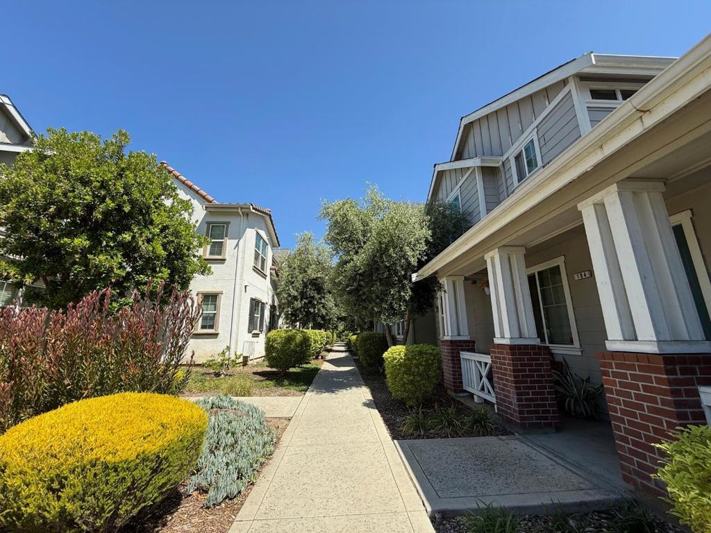 188 Caroline Lane, Gilroy Property Listing: MLS® #ML82009811