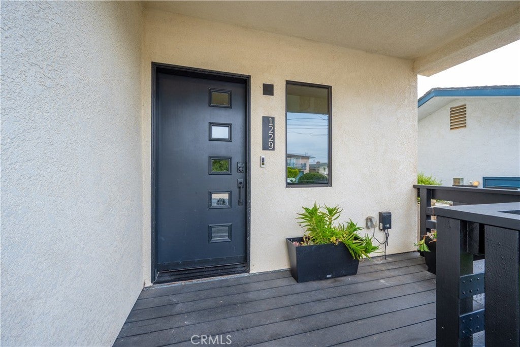 1229 Hillcrest, Morro Bay Property Listing: MLS® #PI25266316