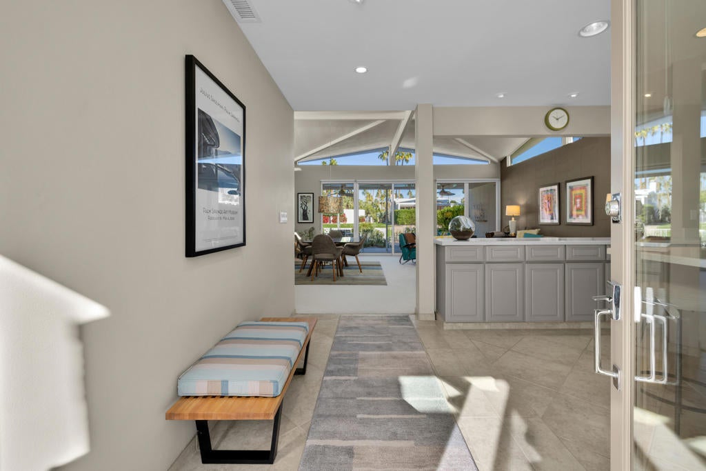 246 E Avenida Granada, Palm Springs Property Listing: MLS® #219142351PS