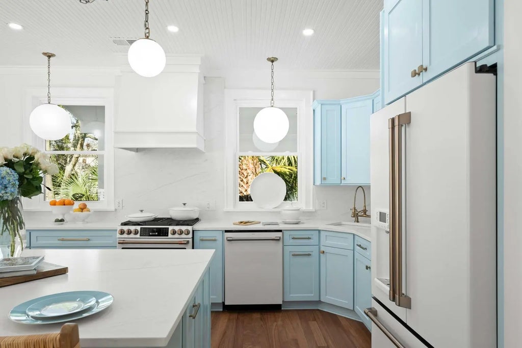 2218 Myrtle Avenue, Sullivans Island: #26001022