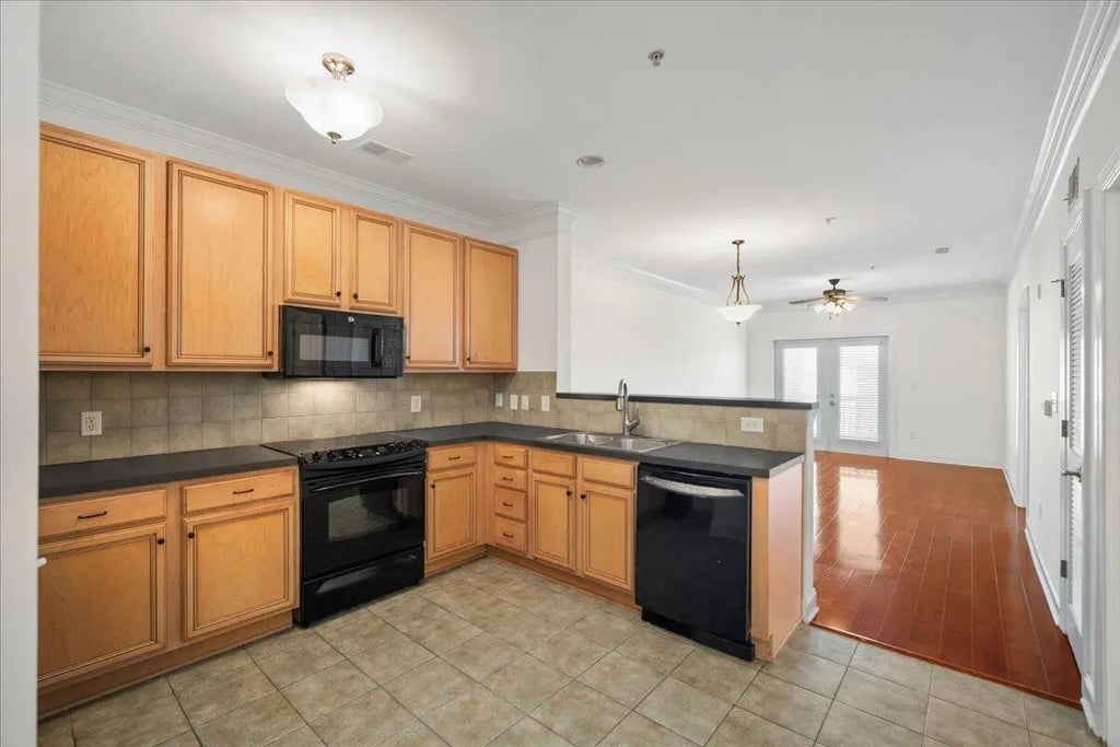 2244 Ashley Crossing Drive 1236, Charleston: #26001611