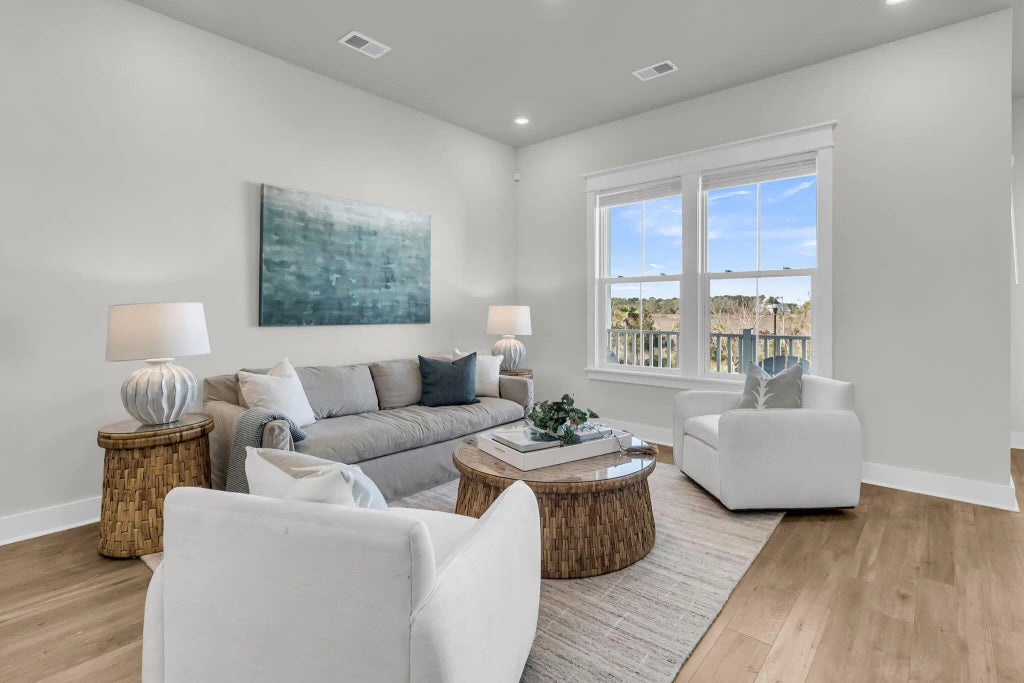 812 Kings Oak Court 2, Charleston: #26001194