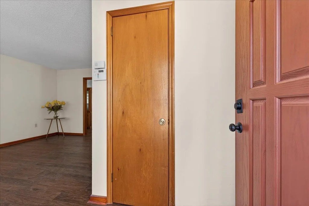 7737 Ovaldale Drive, North Charleston: #26001723