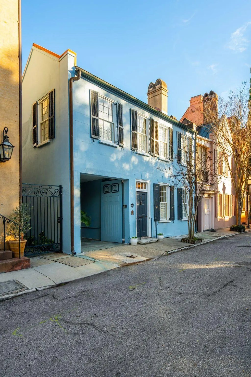 6 Saint Michaels Alley, Charleston: #26002032