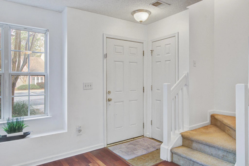 403 Yellow Hawthorn Circle, Summerville: #26000919