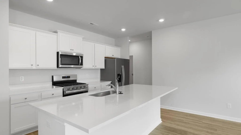 3976 Aberfeldy Lane, Ravenel: #26002163