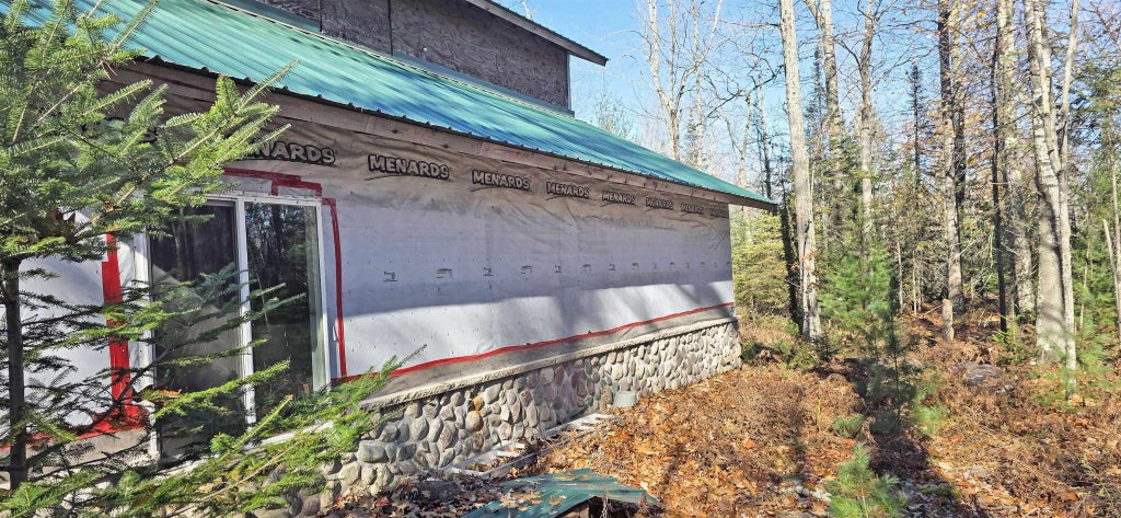 685 Brian Rd, LaPointe Property Listing: MLS® # 6122823 - LandBin.com