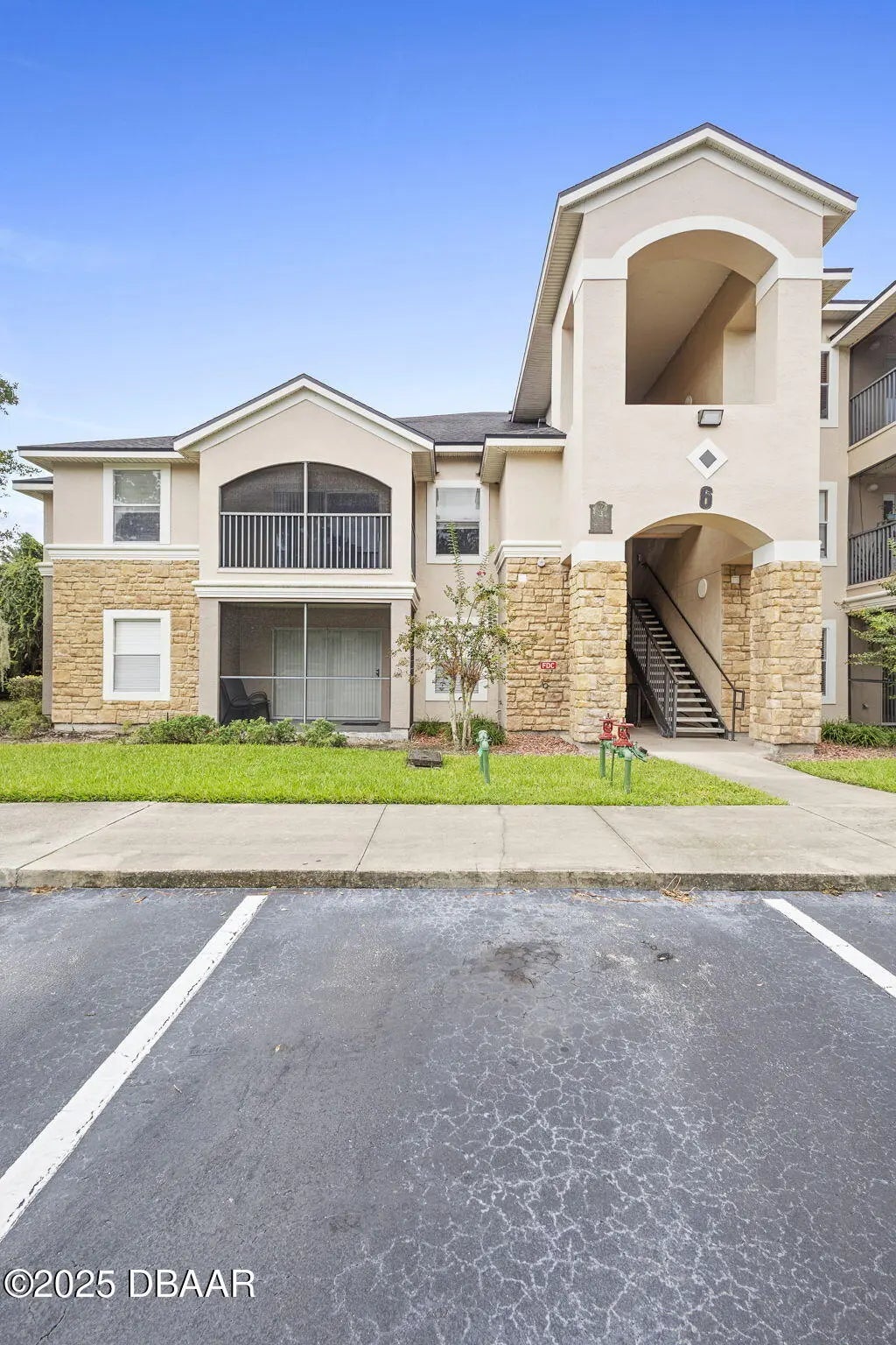 940 Village Trail, Port Orange Property Listing: MLS® #1221506