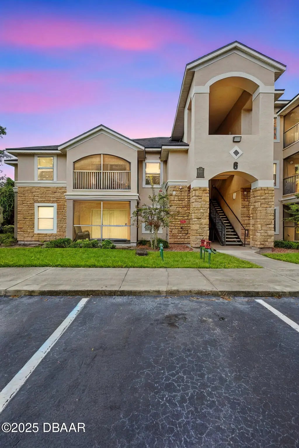 940 Village Trail, Port Orange Property Listing: MLS® #1221506