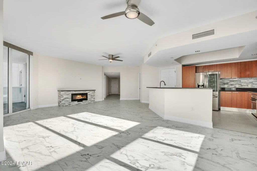 231 Riverside Drive, Holly Hill Property Listing: MLS® #1221551