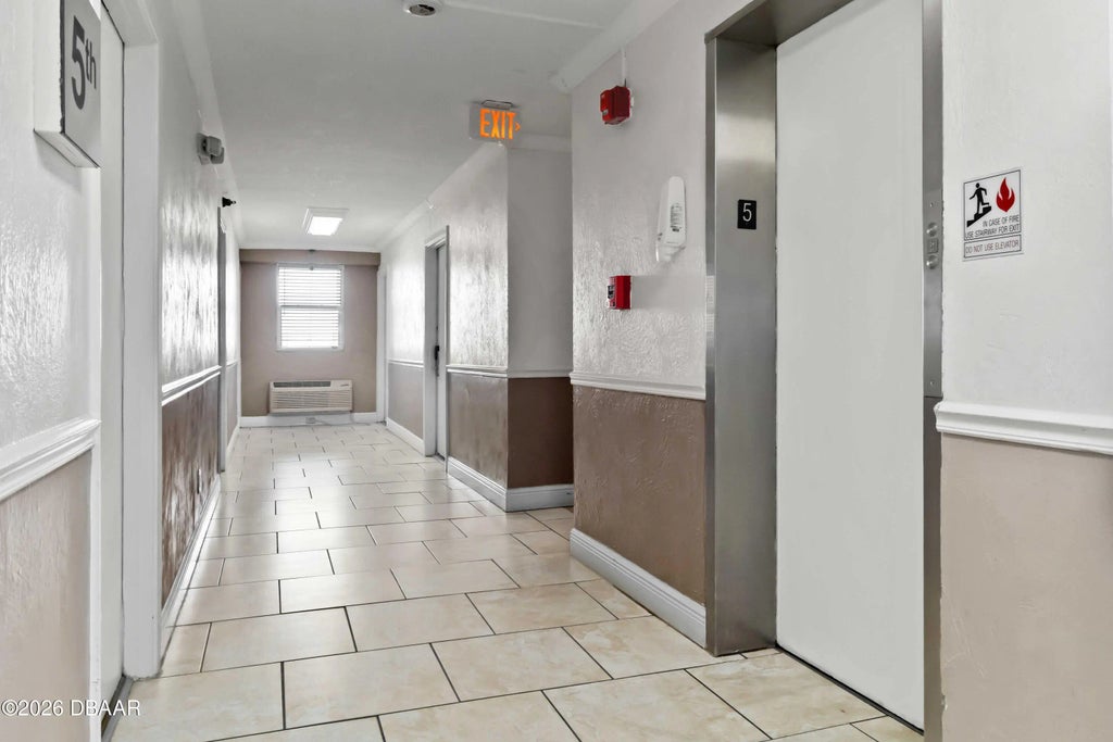 313 S Atlantic Avenue, Daytona Beach Property Listing: MLS® #1221789