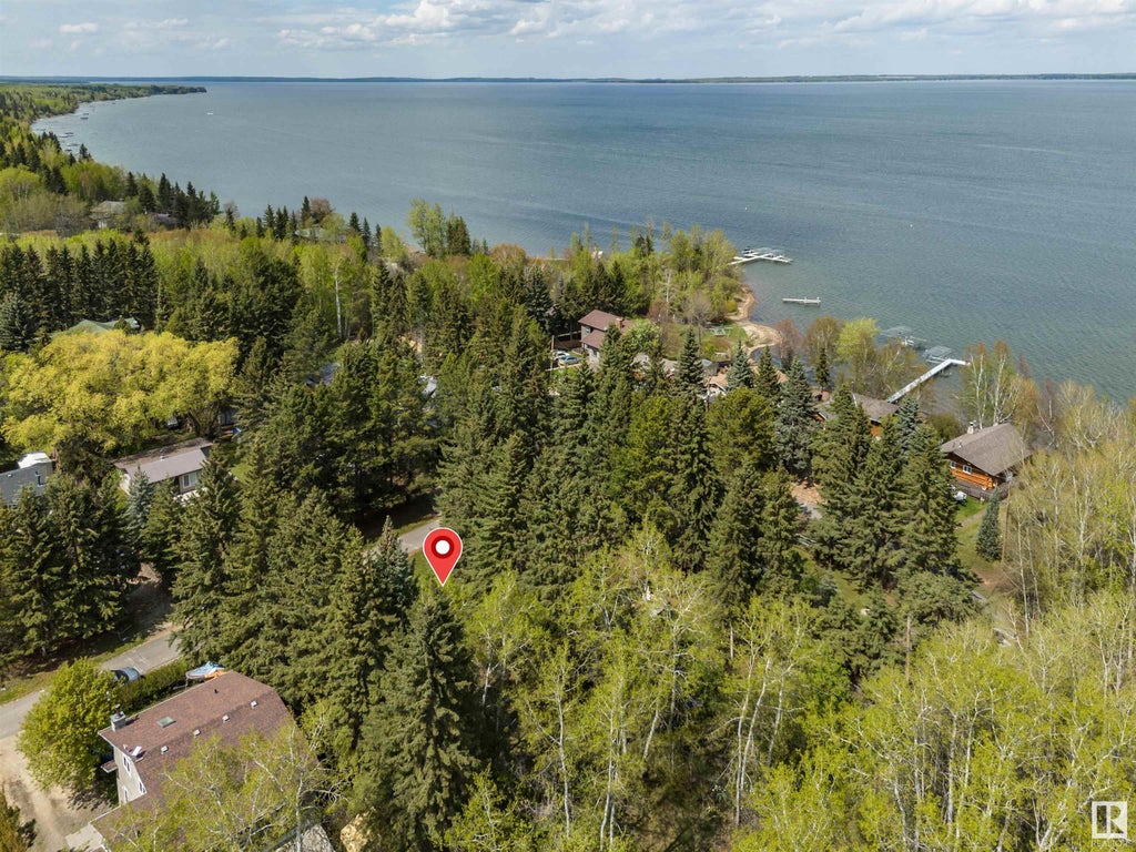 516 5 Norris Beach Pigeon Lake Street, Rural Wetaskiwin County Property ...