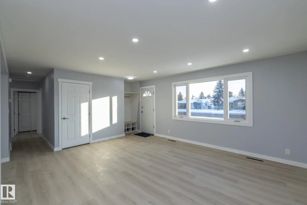 8008 159 Street Nw, Edmonton Property Listing: MLS® #E4469857