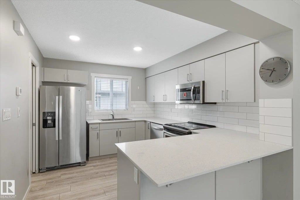 14 1110 Daniels Link Link, Edmonton Property Listing: MLS® #E4470003