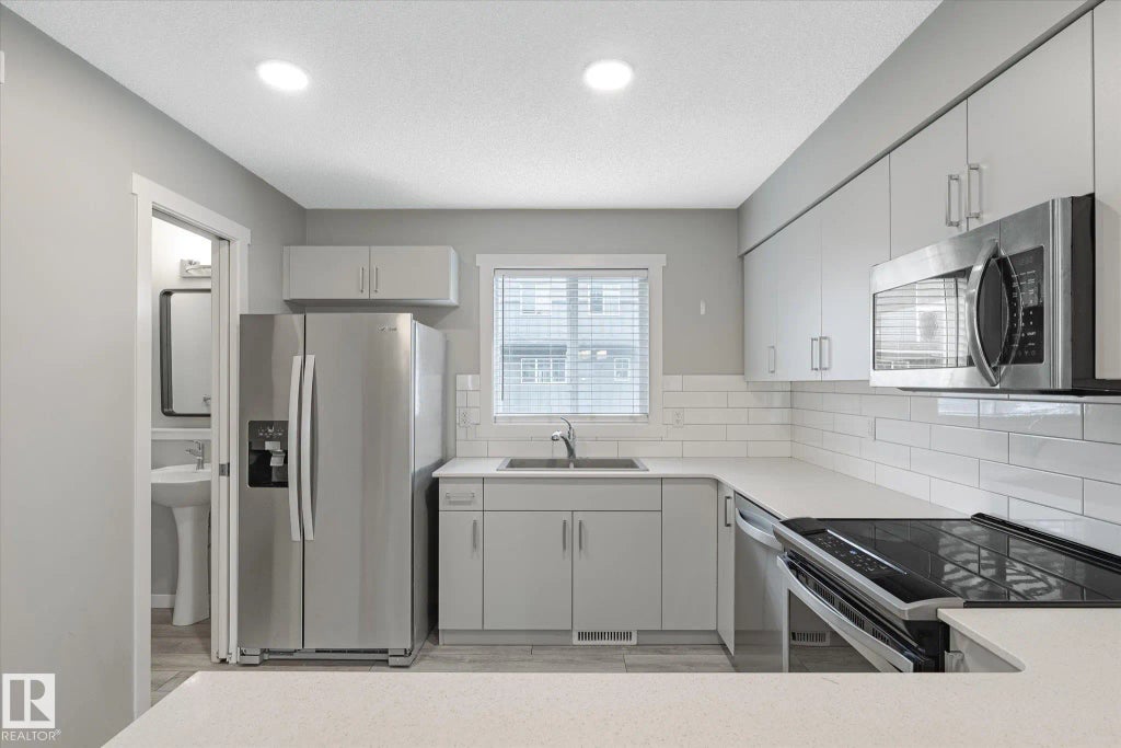 14 1110 Daniels Link Link, Edmonton Property Listing: MLS® #E4470003