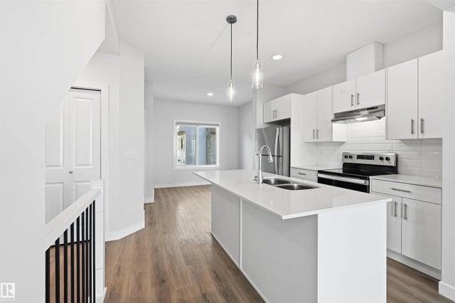 37 1010 Rabbit Hill Road, Edmonton Property Listing: MLS® #E4469836