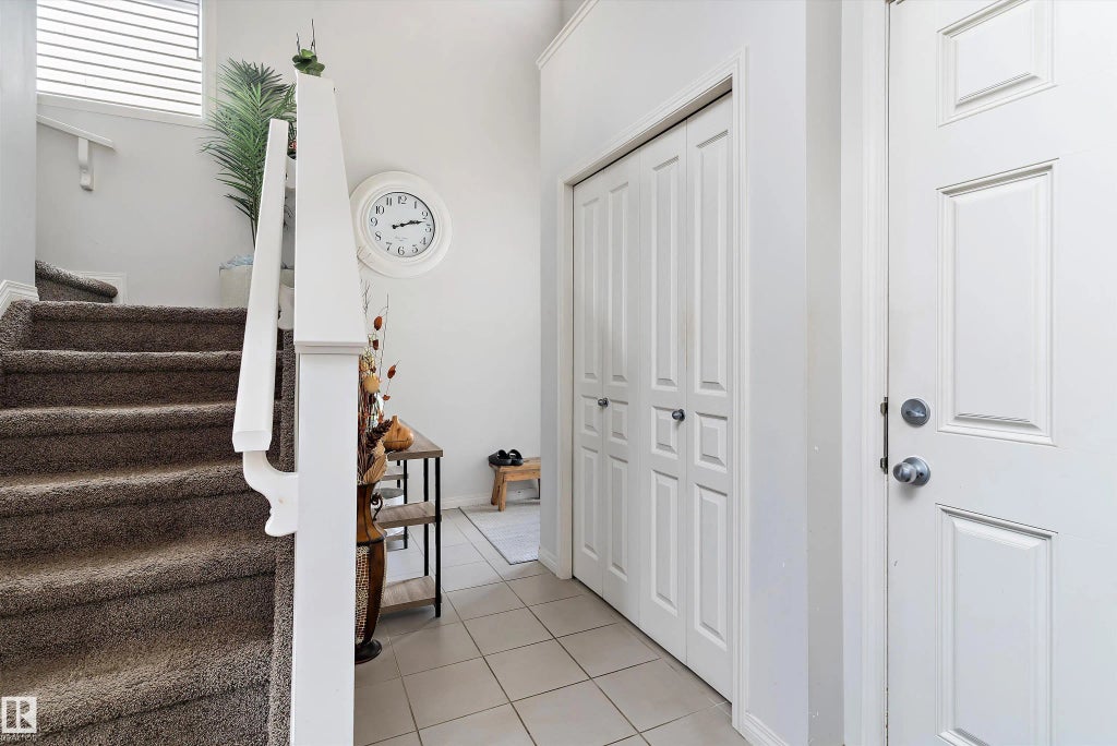 6934 19a Avenue, Edmonton Property Listing: MLS® #E4470002