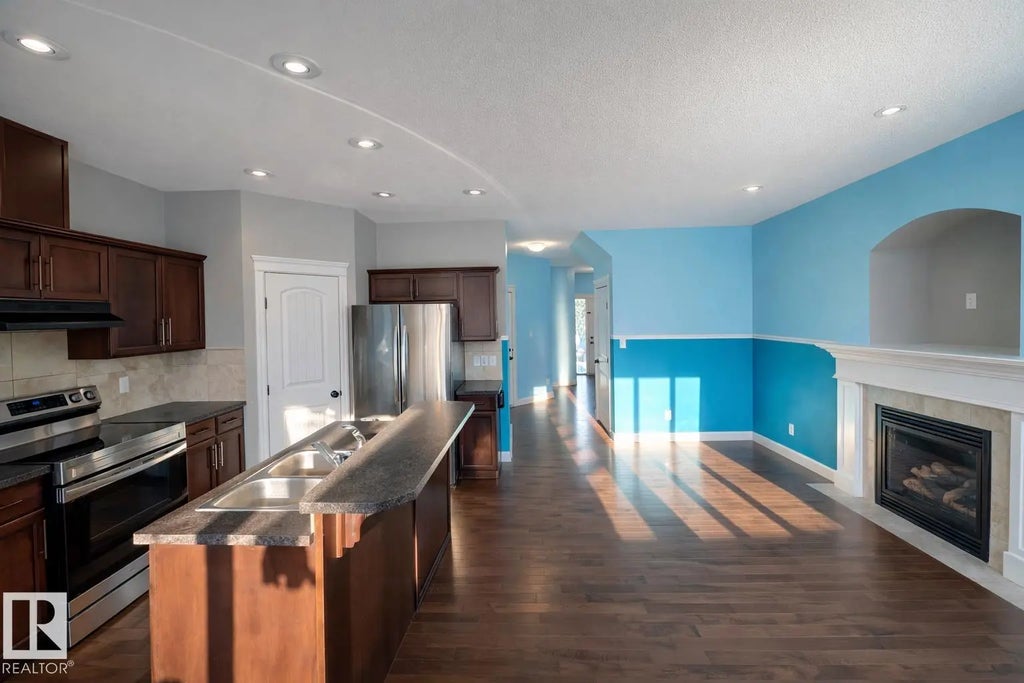 2825 16a Avenue, Edmonton Property Listing: MLS® #E4468660