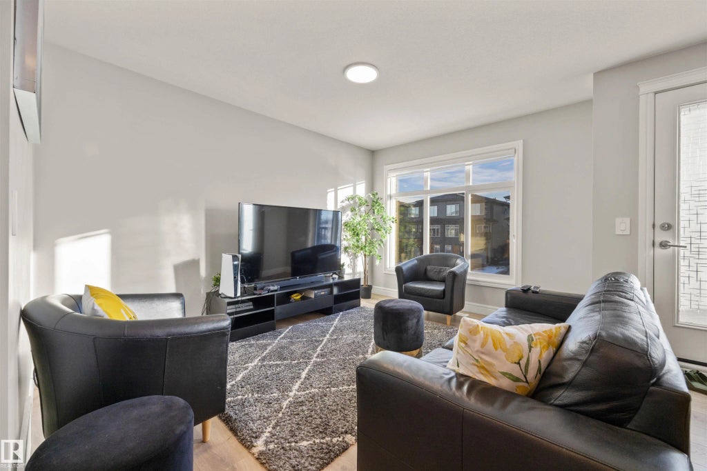 7828 Koruluk Link Link, Edmonton Property Listing: MLS® #E4470134