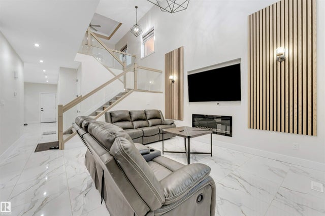 Cy Becker Homes For Sale, Edmonton | View Listings