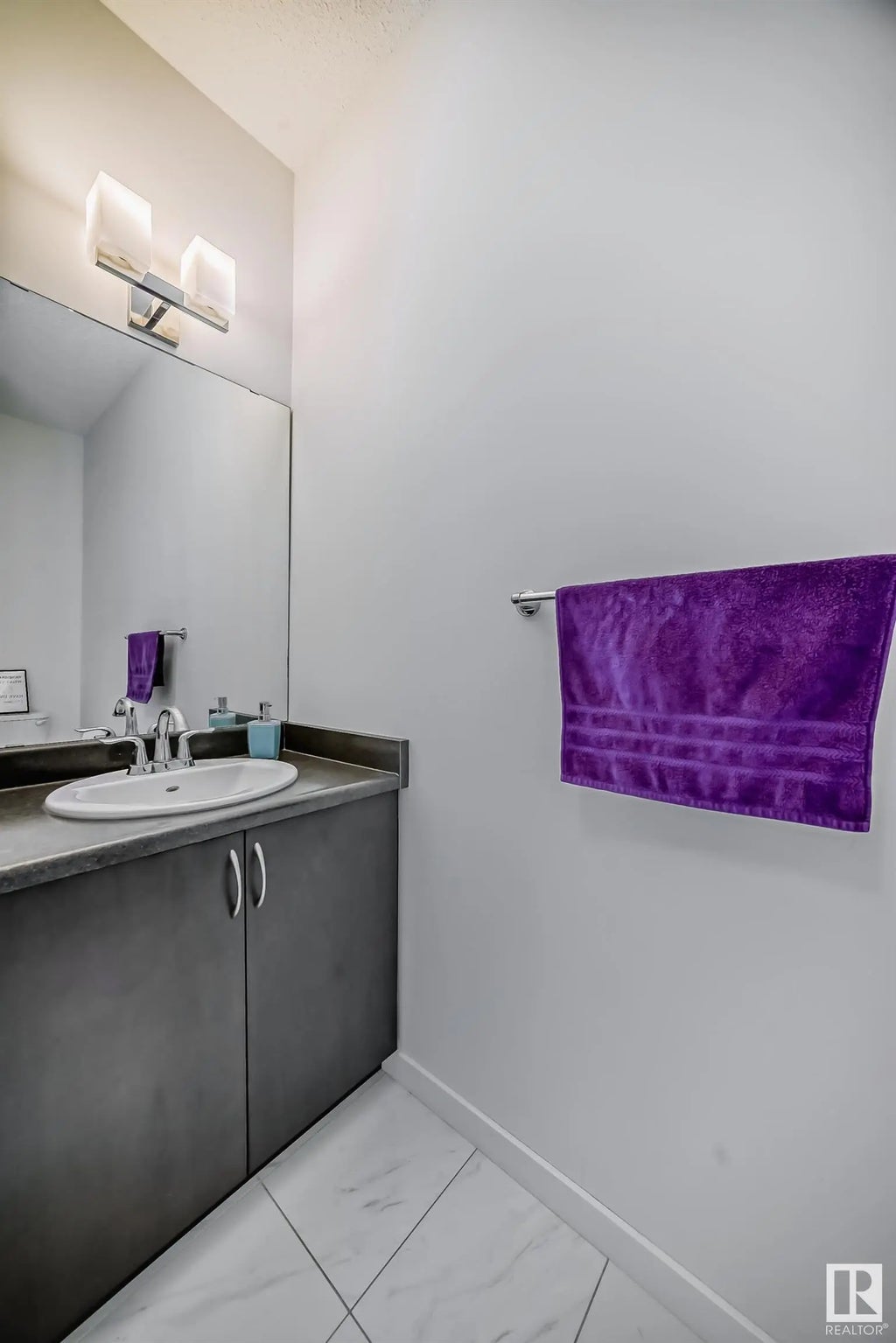 6035 Rosenthal Way Nw, Edmonton Property Listing: MLS® #E4443473