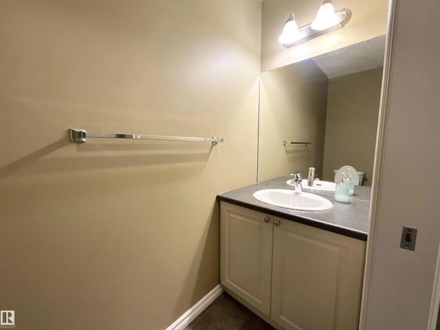 33 9350 211 Street, Edmonton Property Listing: MLS® #E4469775