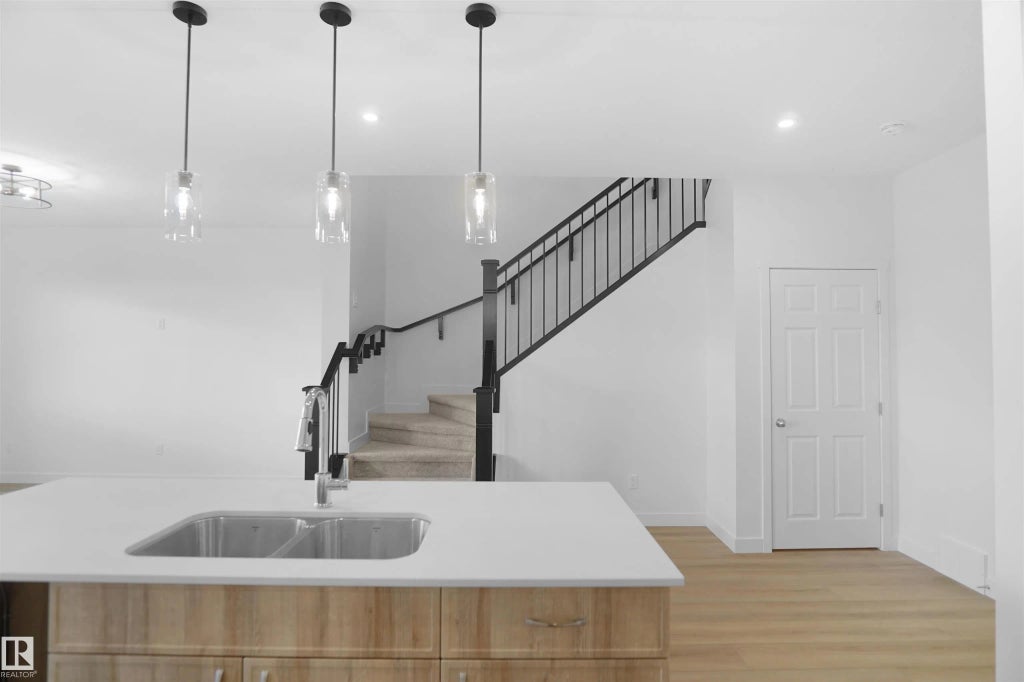 2258 194a Street, Edmonton Property Listing: MLS® #E4468753