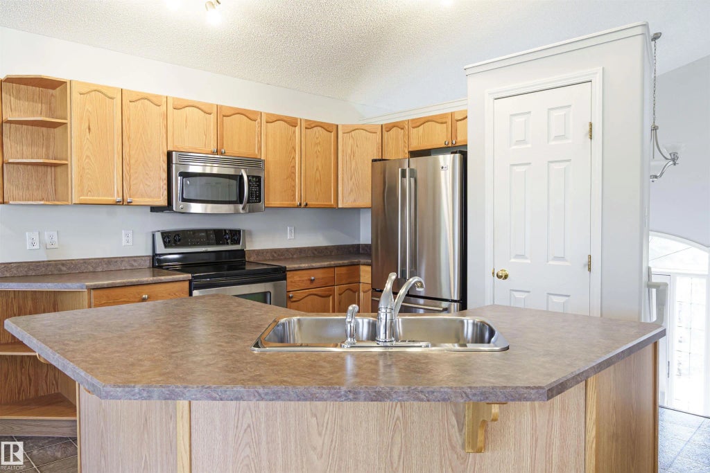 536 Leger Way, Edmonton Property Listing: MLS® #E4468552