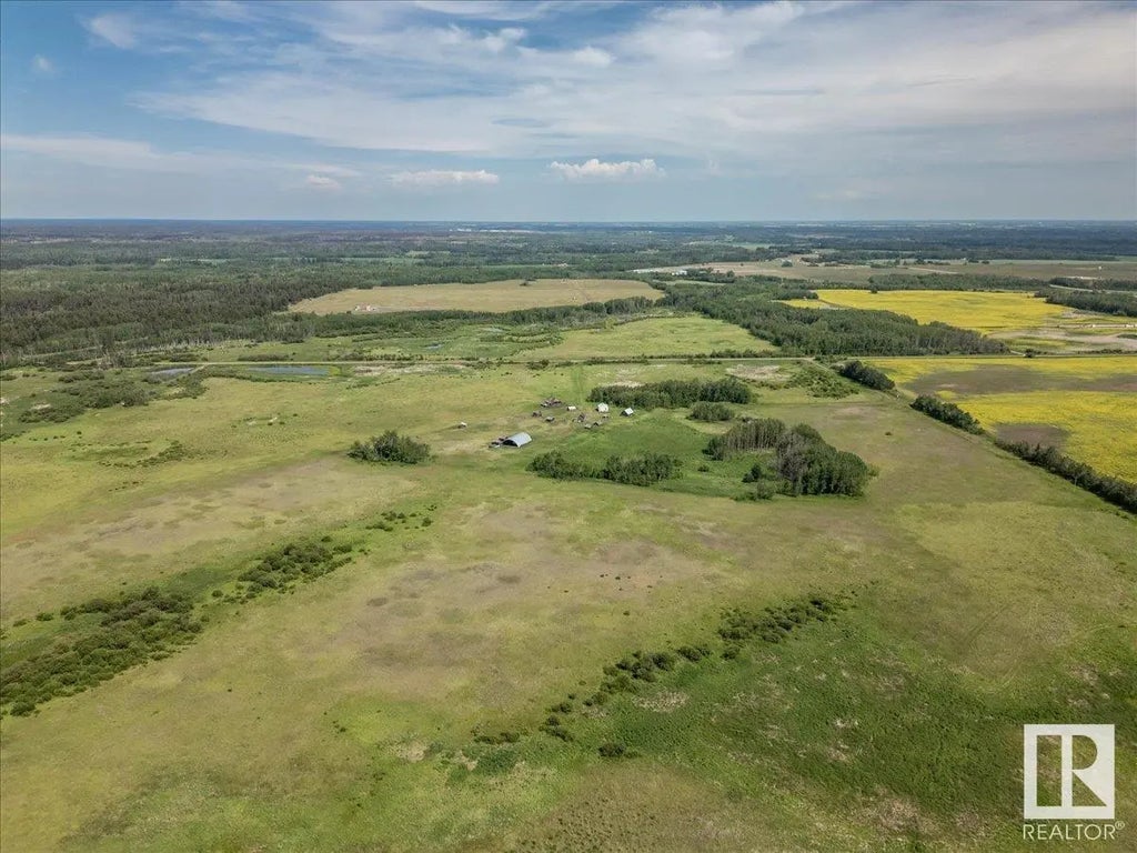 57022 Rge Road 213, Rural Sturgeon County Property Listing: MLS® #E4446170