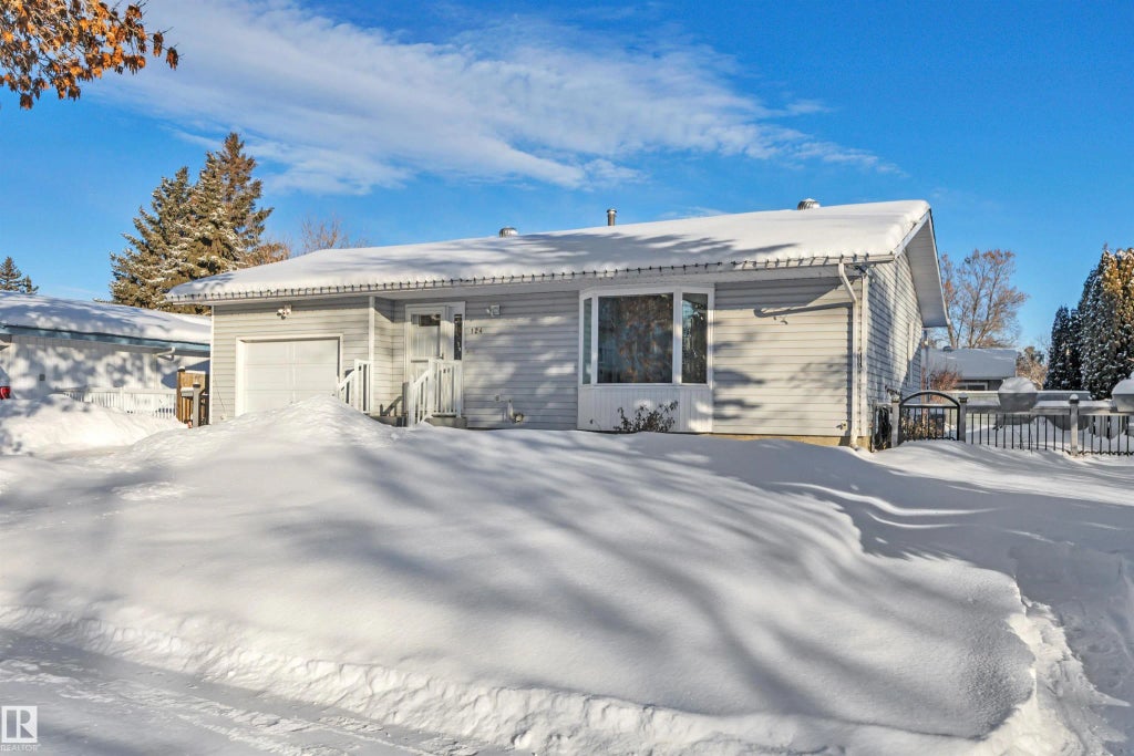 124 Arlington Drive, St. Albert Property Listing: MLS® #E4469798