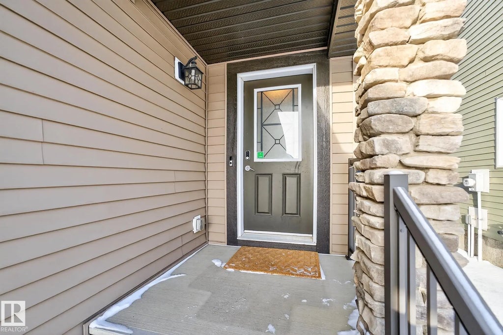 17604 8 Avenue Sw, Edmonton Property Listing: MLS® #E4468619