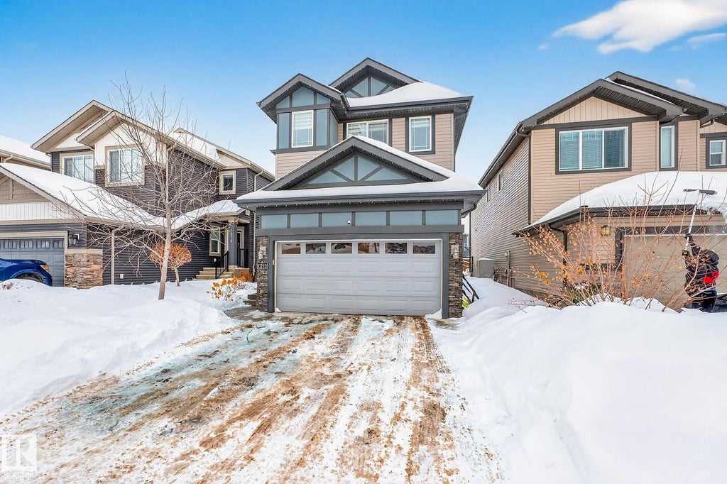 1212 Cy Becker Road Nw, Edmonton Property Listing: MLS® #E4469616