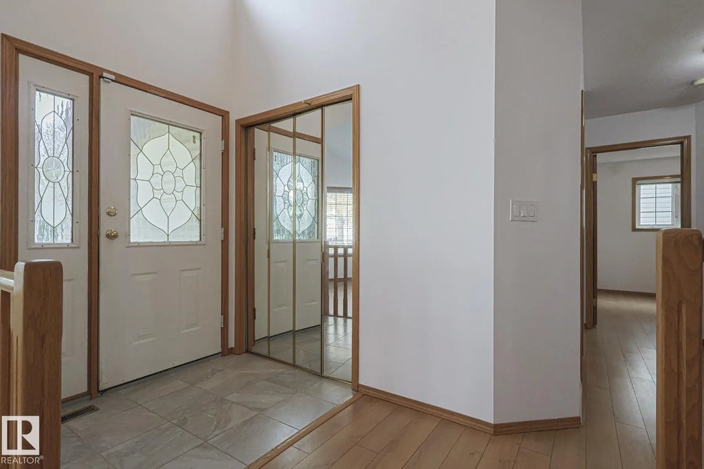 4631 43 Avenue Nw, Edmonton Property Listing: MLS® #E4460205