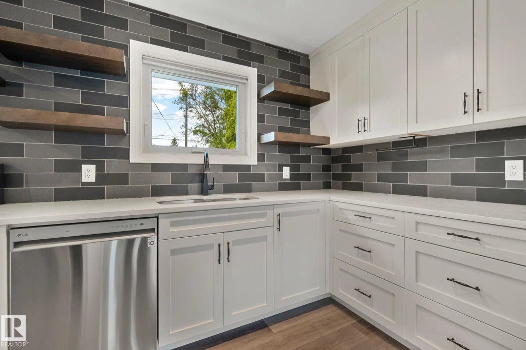 10324 50 Street Nw, Edmonton Property Listing: MLS® #E4463533