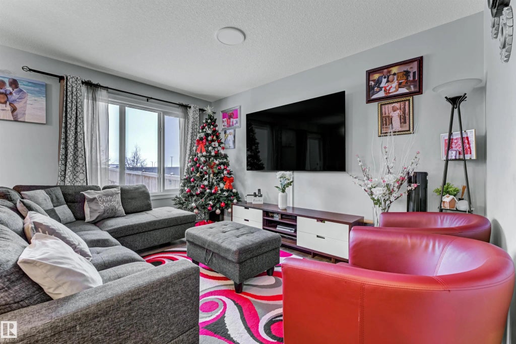 7637 Koruluk Place, Edmonton Property Listing: MLS® #E4468741