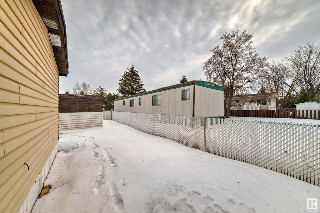 35 Rim Road Nw, Edmonton Property Listing: MLS® #E4419704