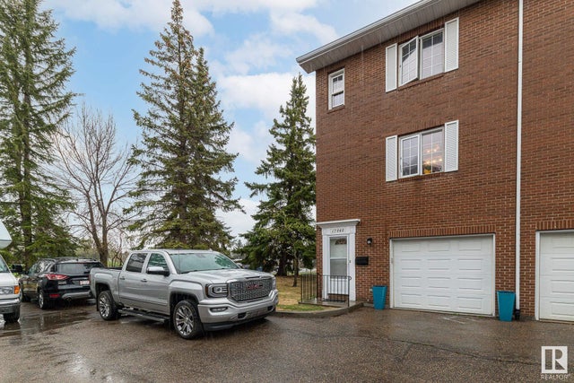 Callingwood Edmonton Homes & Real Estate: Callingwood Homes