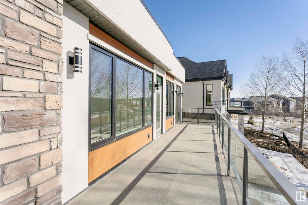 4690 Chegwin Wynd Sw, Edmonton Property Listing: MLS® #E4425770