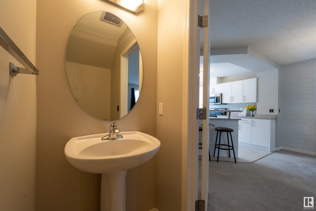 97 465 Hemingway Road, Edmonton Property Listing: MLS® #E4441025