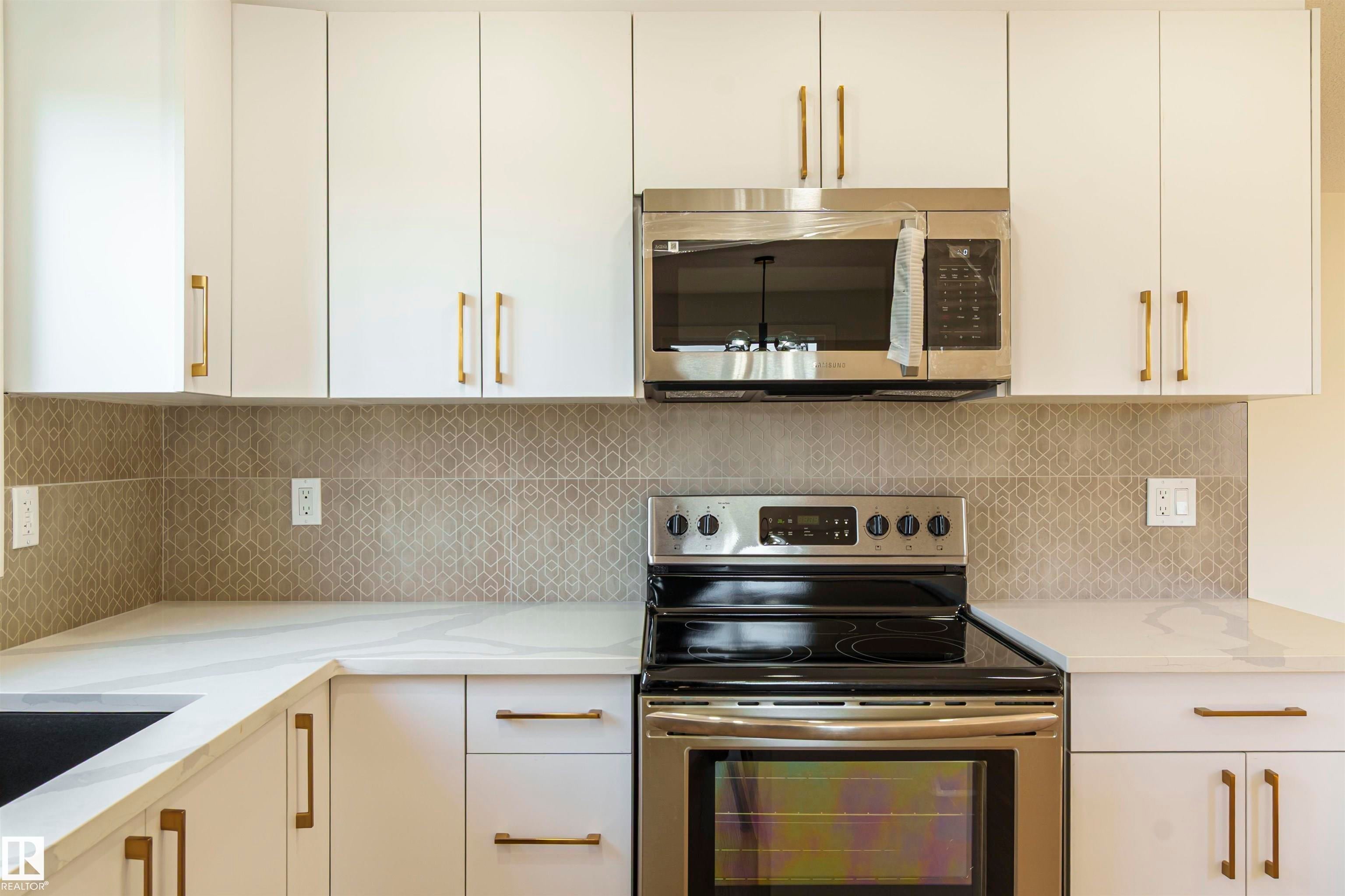 3710 41 Avenue Northwest, Edmonton Property Listing: MLS® #E4466873