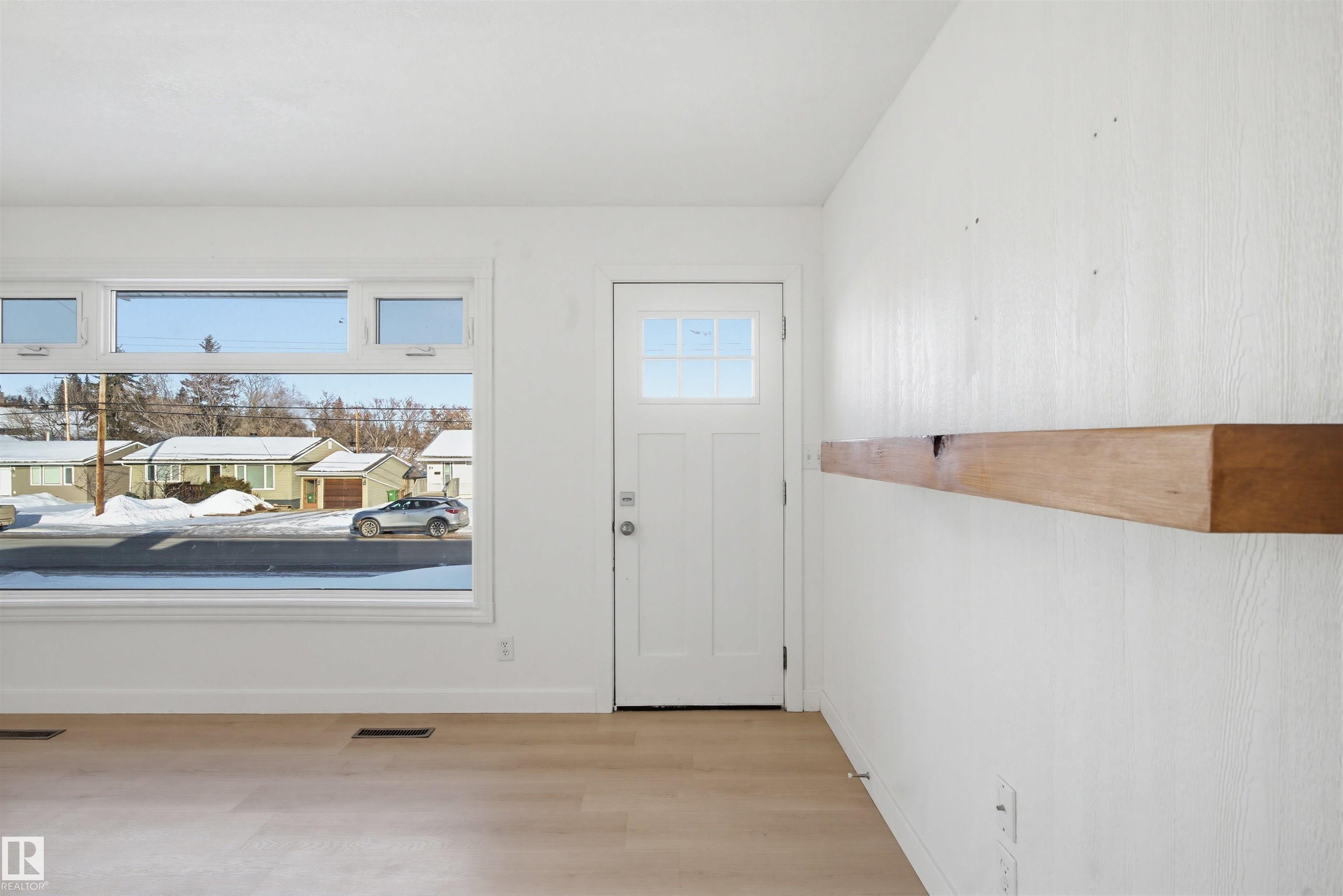 18 Mount Royal Drive, St. Albert Property Listing: MLS® #E4470912